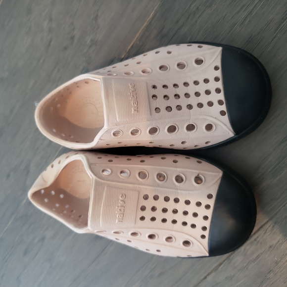 Native Shoes | Shoes | Native Girls Slip On Shoes | Poshmark